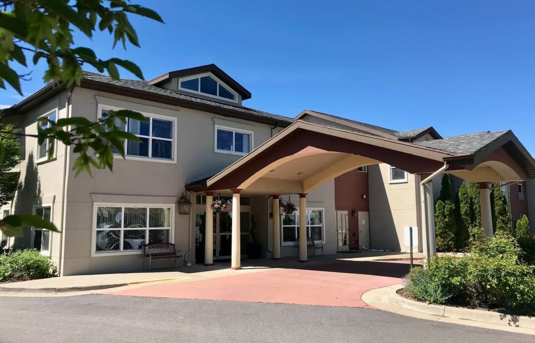 Assisted Living for Seniors in South Ogden, UT | Avamere at Mountain Ridge